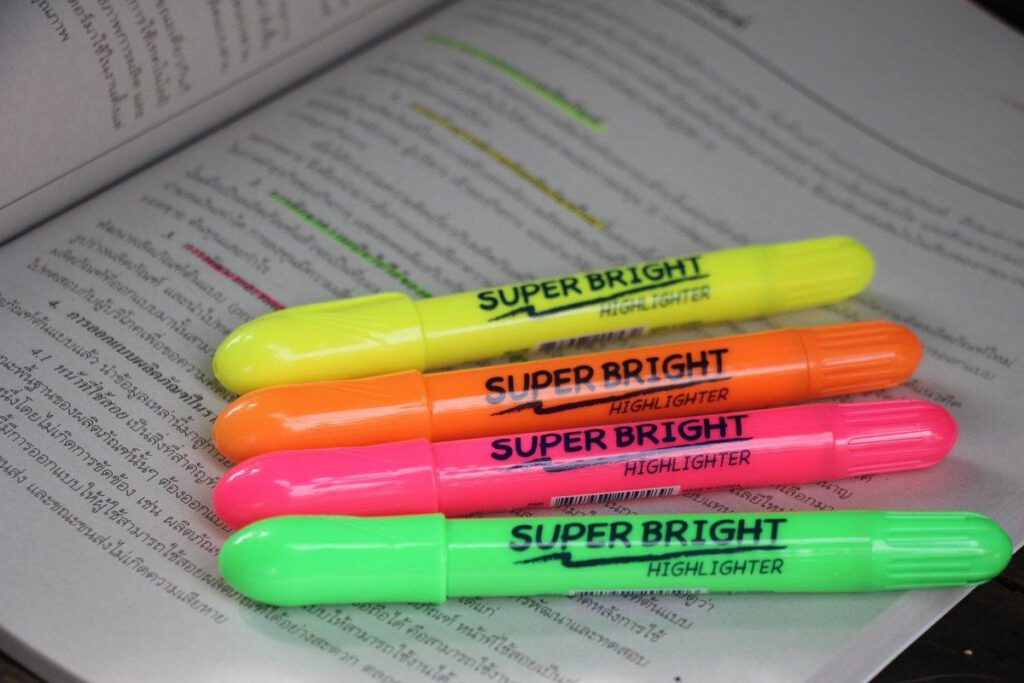 ELEPHANT Super Bright Highlighter ปากกาเน้นคำ ไฮไลท์เตอร์ ชนิดเจล Gel Type